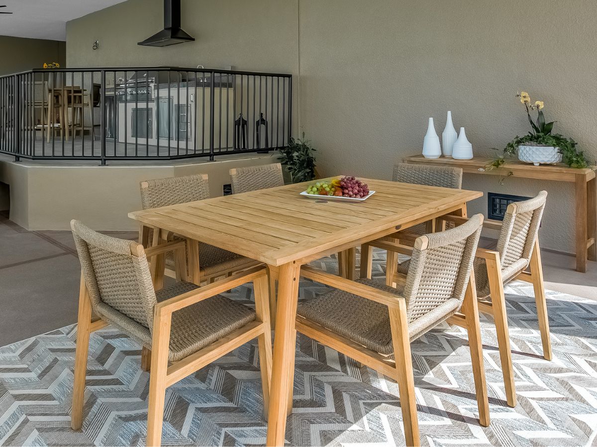 Admiral 7pc Dining Set – InsideOut