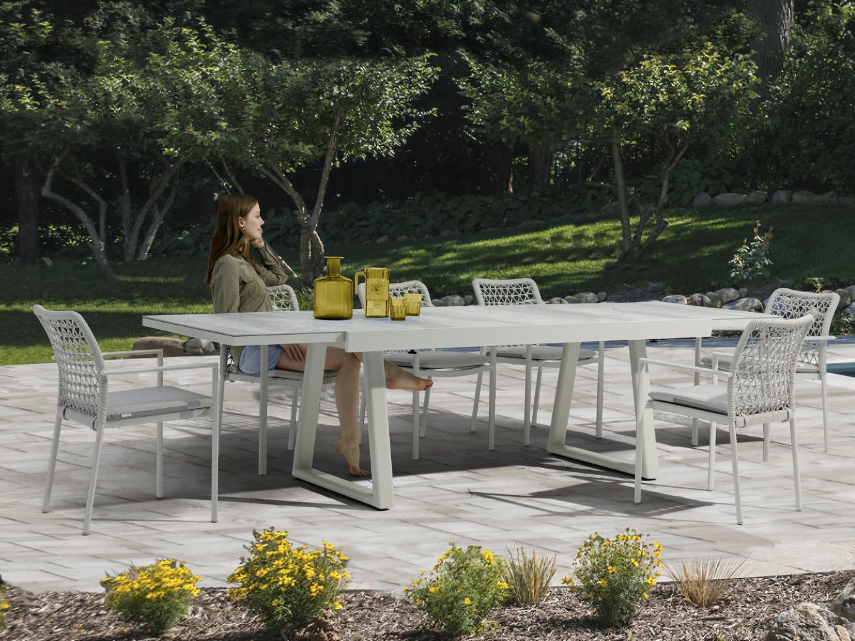 Club / Cuddle Collection 9pc Dining Set – InsideOut