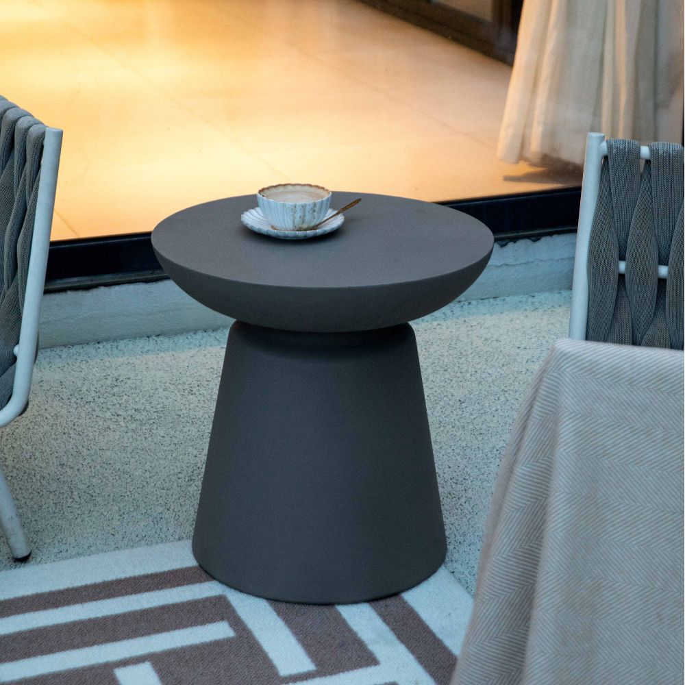 Kylix Series Large Cast Concrete Side Table – InsideOut