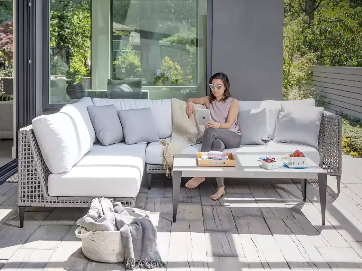 Genval 3pc Sectional – InsideOut