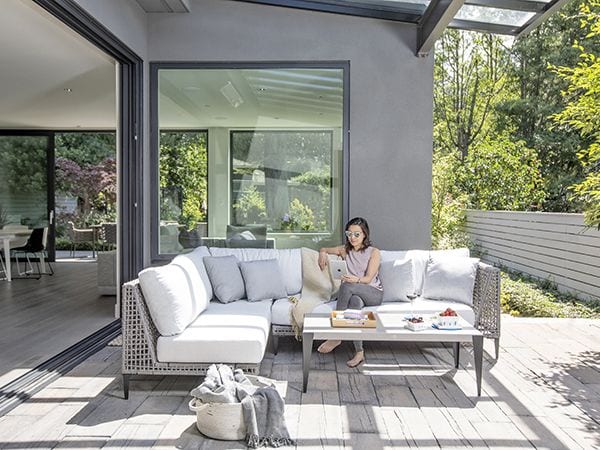 Genval 3pc Sectional – InsideOut