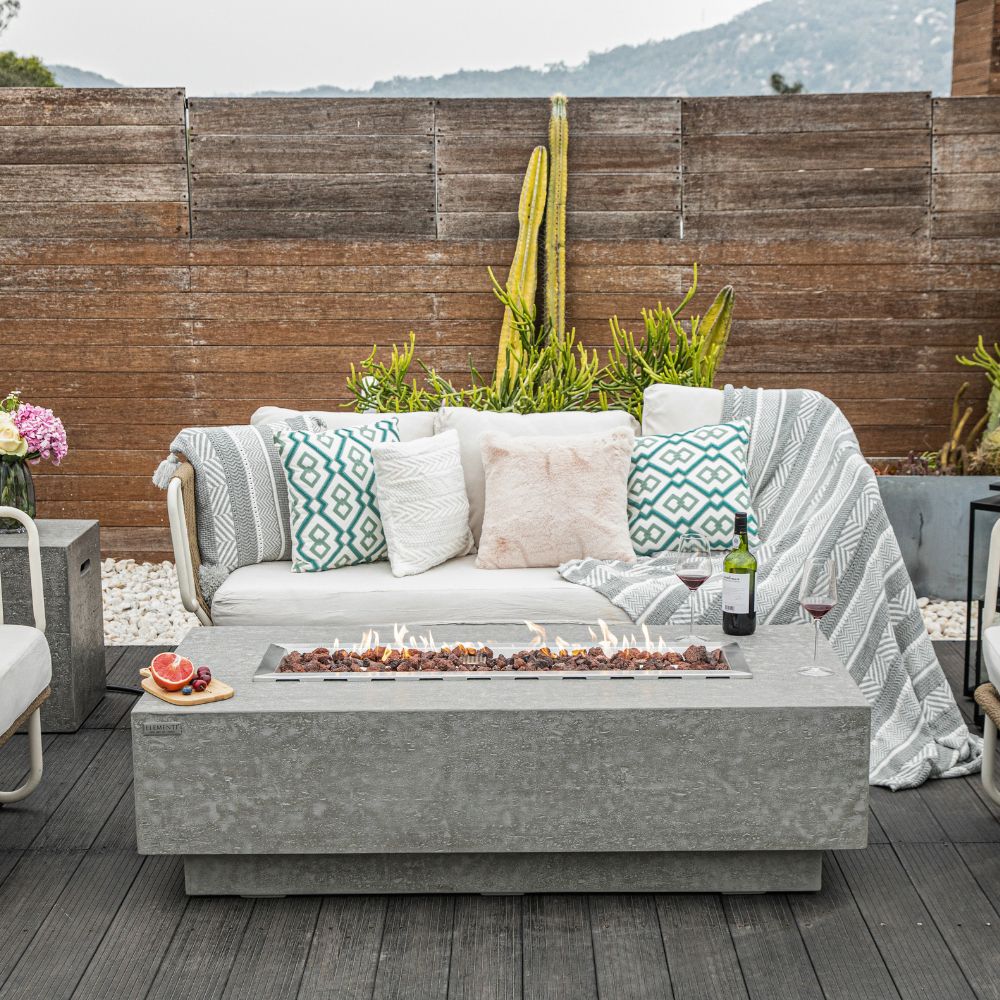 Kingsale Cast Concrete Fire Table – InsideOut